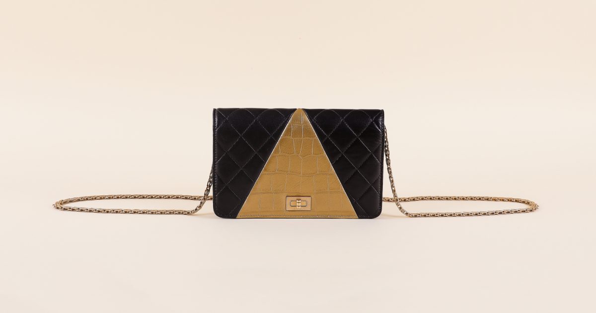 Chanel Croc-Embossed 2.55 Wallet on a Chain | Vivrelle