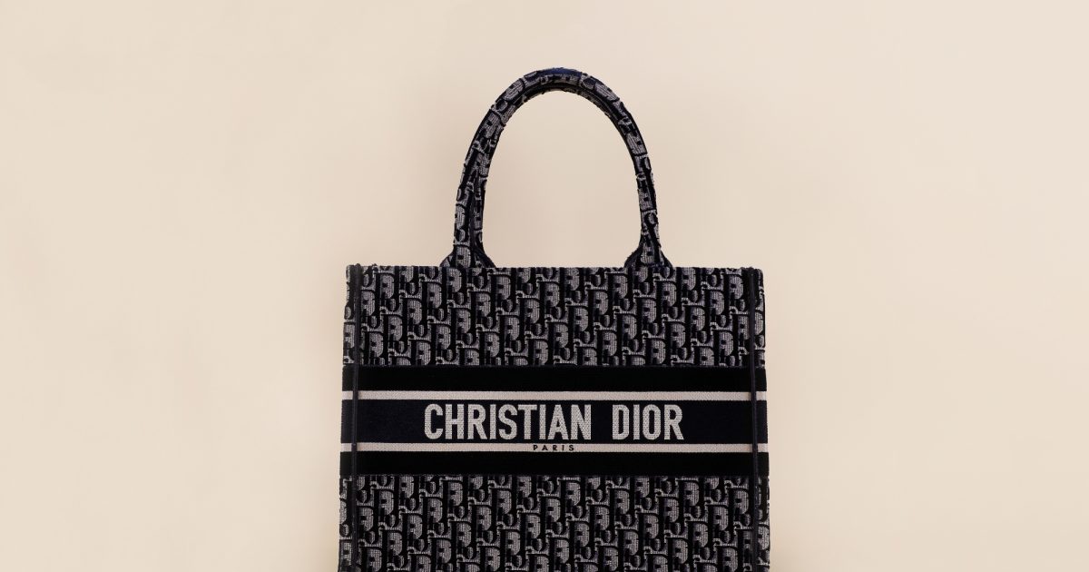 Christian Dior Medium Book Tote | Vivrelle