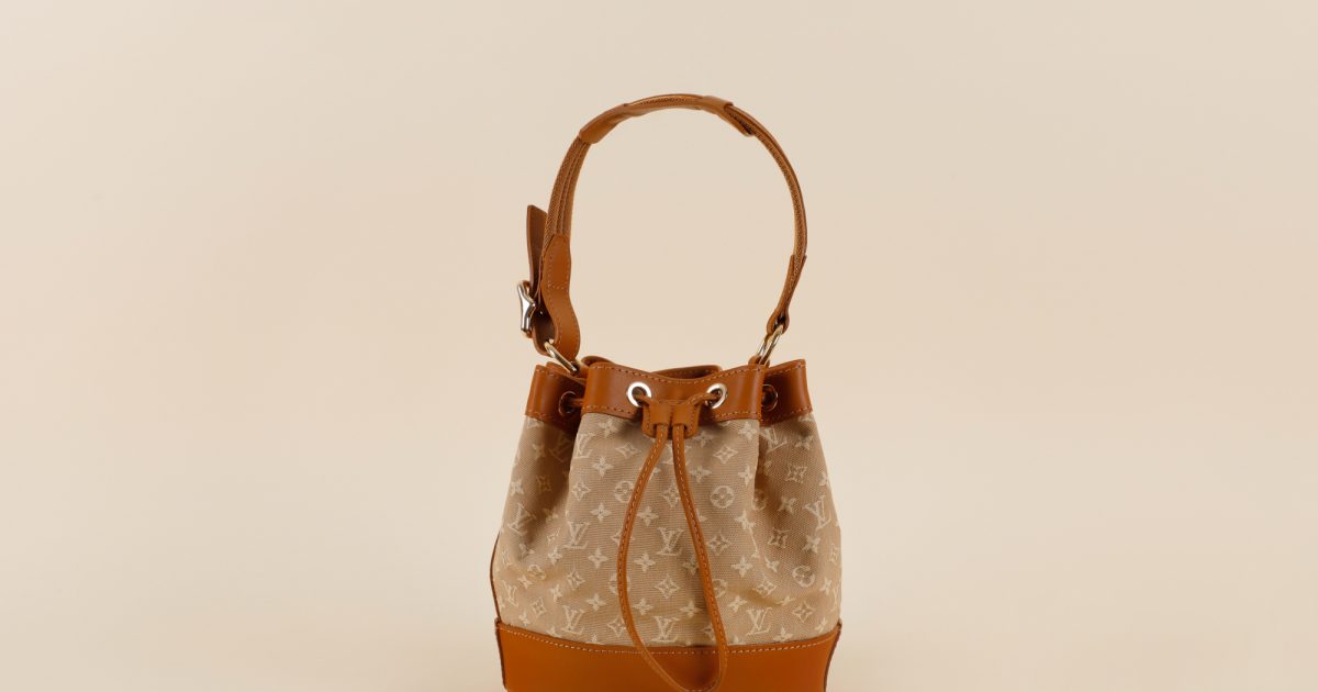 Louis Vuitton Monogram Mini Lin Noelie Bucket Bag | Vivrelle